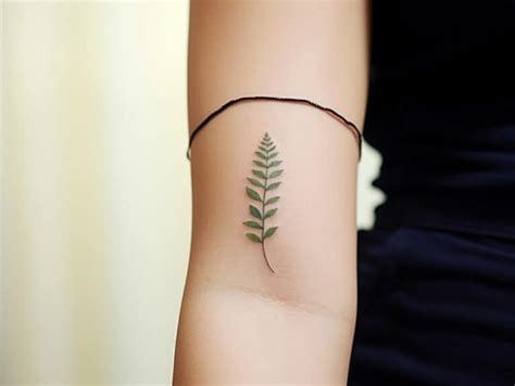 Leaf Tattoo Meaning Unveiling A Symbolism Of Life And Beyond