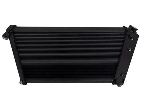 Radiator 1972 Chevrolet Camaro 66 Liter V8 402cid Radiator Black