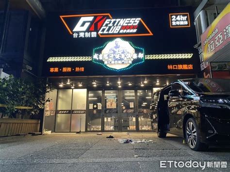 快訊／館長中3槍哀號！嫌犯「帶槍投案」拒開口：等律師來 Ettoday社會新聞 Ettoday新聞雲