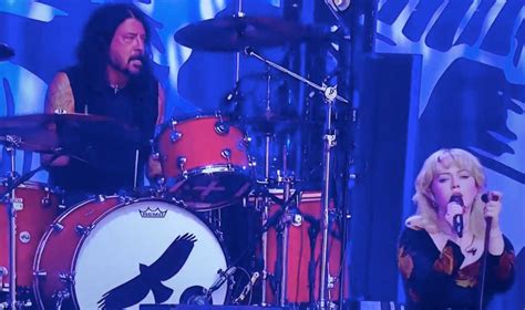 Violet Grohl Canta En El Nuevo Single De Foo Fighters La Hermosa Show