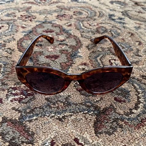 Vintage Tortoise Shell Cat Eye Sunglasses 🕶️ Super Depop