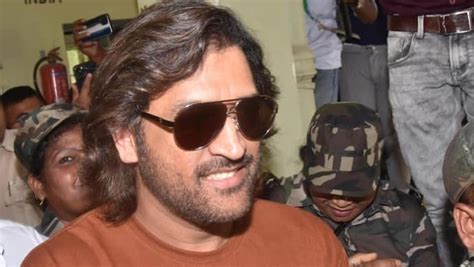 क्या महेंद्र सिंह धोनी बन सकते है टीम इंडिया के अगले हेड कोच विराट