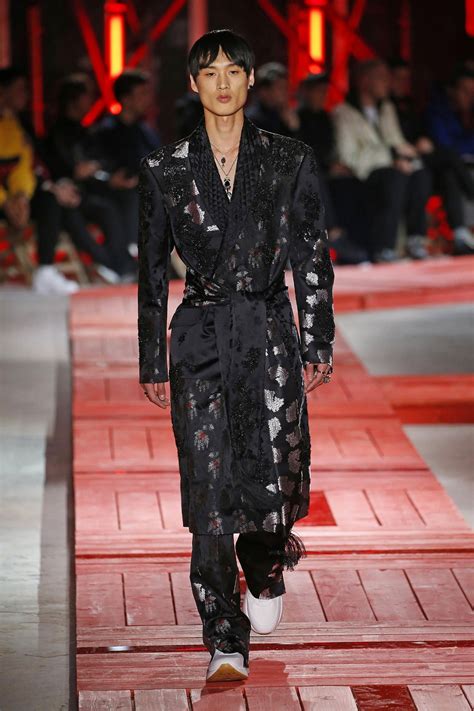 Alexander McQueen Menswear Fashion Show Collection Fall Winter 2018