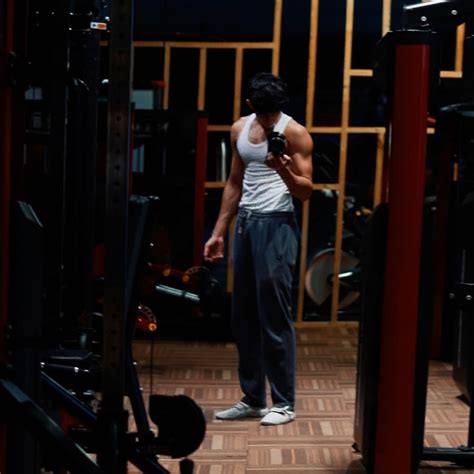 Mrinal Mrinal Lifts • Instagram Photos And Videos