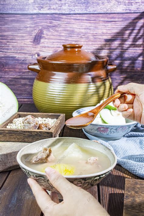 冬瓜豬骨湯中午冬瓜豬骨湯室內喝湯攝影圖配圖背景圖桌布圖片免費下載 Pngtree