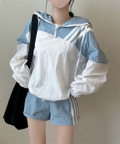 데일리유 세트가격ss신상무료배송 레지아노락 바람막이 라인 배색 후드티숏팬츠 트레이닝 세트 2color