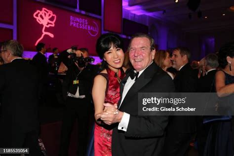 So Yeon Schröder Kim Photos And Premium High Res Pictures Getty Images