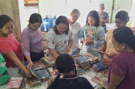 သထုံမြို့နယ်အတွင်းရှိ ဌာနဆိုင်ရာရုံးများ၌ Mobile Library စနစ်ဖြင့