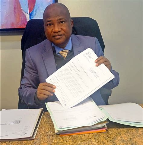 Actualité Internationale Le president vassidiki diabate secrétaire général et administrateur