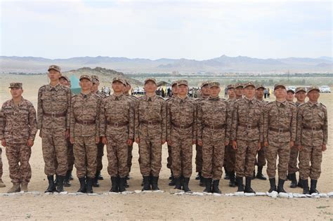 “ОЮУТАН ЦЭРЭГ” үүд “Цэргийн мэргэжлийн бэлтгэл шатны сургалт” д