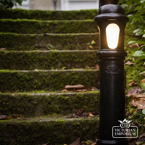 Traditional Bollard Light Bollard Light In Corten Steel Nye L1002 In