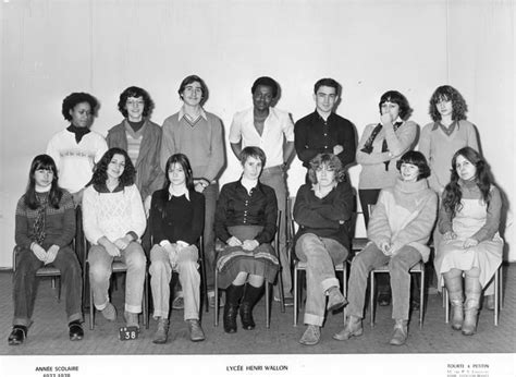 Photo De Classe 1ère D De 1977 Lycée Henri Wallon Copains Davant