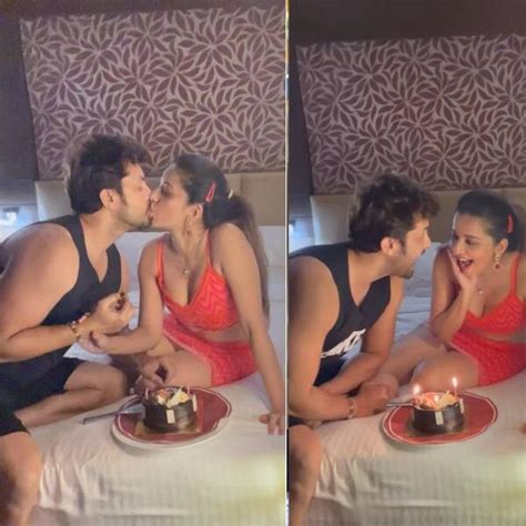Monalisa Celebrated Her 40th Birthday By Lip Locking Husband Vikrant