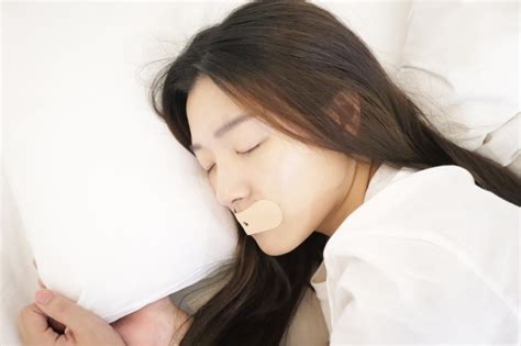 입벌림방지밴드 사용후기 코골이 입막음 테이프 소담생활 바른 수면밴드 추천 네이버 블로그