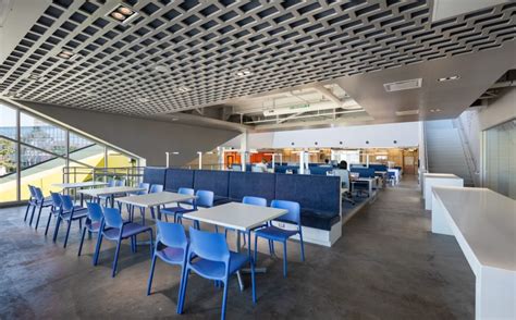 Bold Yellow Cladding Enlivens Buildings At Santa Monica College