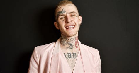 Lil Peep Budding Rapper And Fashion Star Dies At 21