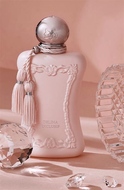 The 10 Best Ariana Grande Perfumes Ranked By An Enthusiast