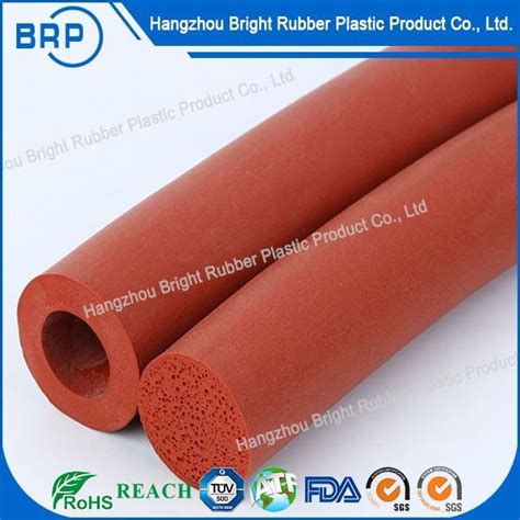 China Customized Silicone Sponge Extruded Tube Silicone Strip