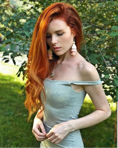 Pin On Female Models Red Haired Beauty Pretty Redhead Red Hair Woman