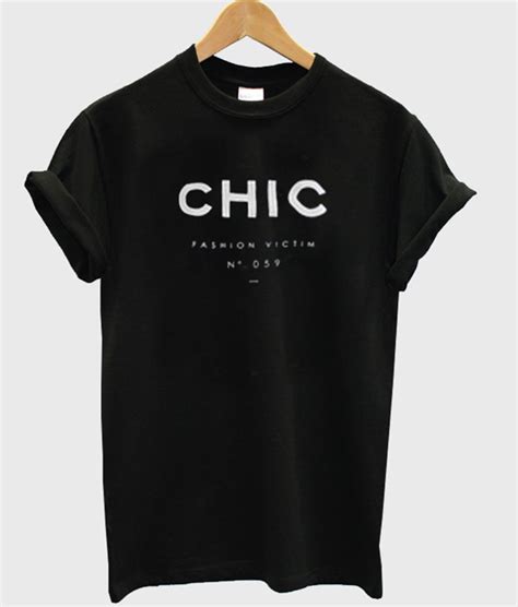 Chic Fashion Victim T Shirt