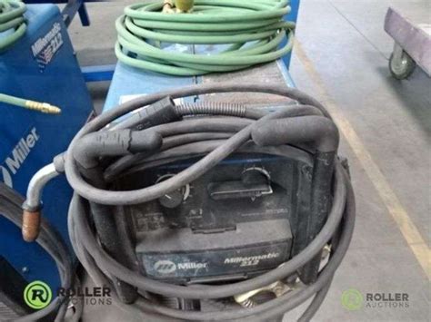 Miller Millermatic 212 160 Amp Mig Welder With Gun Roller Auctions
