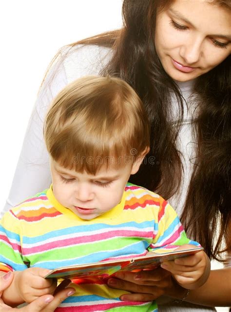 Hijo Feliz Con La Madre Imagen De Archivo Imagen De Felicidad 12827585