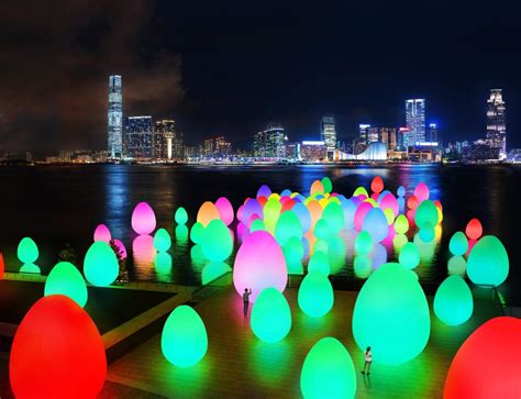 藝術維港2024︱teamlab數百夜光蛋325起中環海濱展出 下周一起預約（附登記詳情） 星島日報