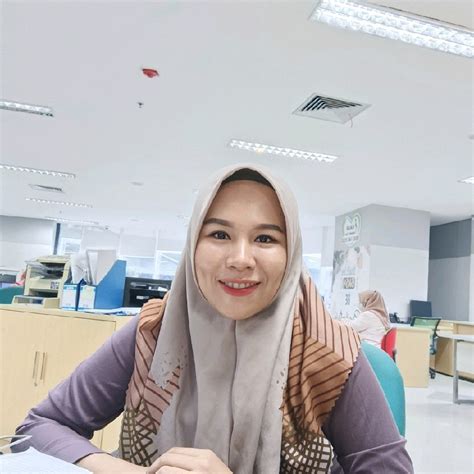 Anarika Sasmita Customer Service Representative Pt Cakra Radha