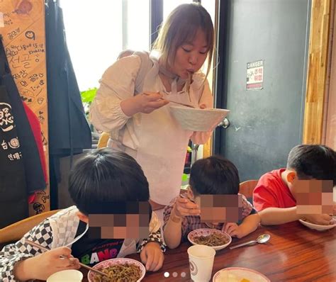 4형제맘 정주리 넷째 업고 세 아들 챙기고 허겁지겁 짜장면 식사 짠해