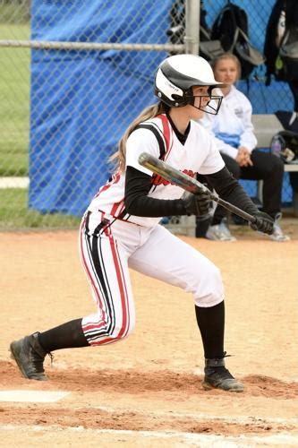South Fremonts Natalie Robles Put Her Bat Out To Bunt