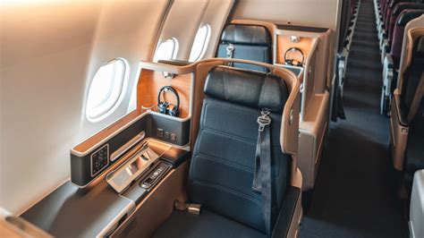 Review Qantas Airbus A330 Domestic Business Class Point Hacks