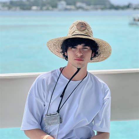 Genjihanzo Webcam Model Profile Xhamsterlive