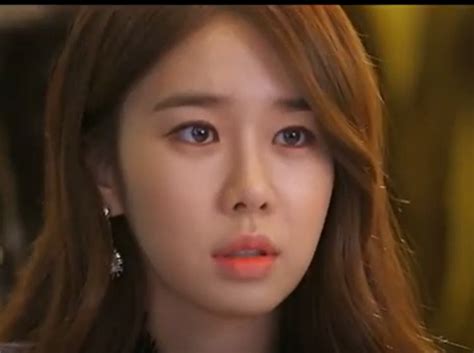 The Truth About Yoo In Na Plastic Surgery Plastic Surgery Magazine