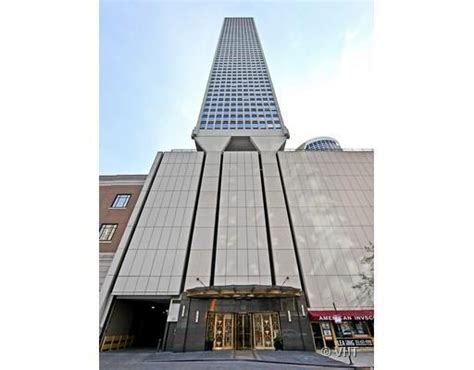 111 E Chestnut Ave Unit 44a Chicago Il 60611 Redfin