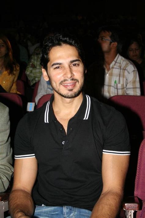 Celebrity Biography Dino Morea