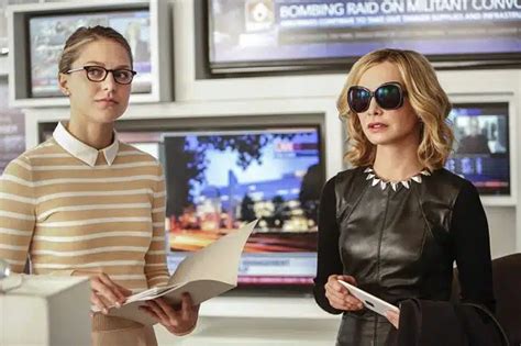 Calista Flockhart Ficha Por Supergirl Noticias De Series DC Comics