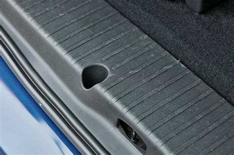 Opel Combo пето поколение на старо солидна баничарка на солидна цена