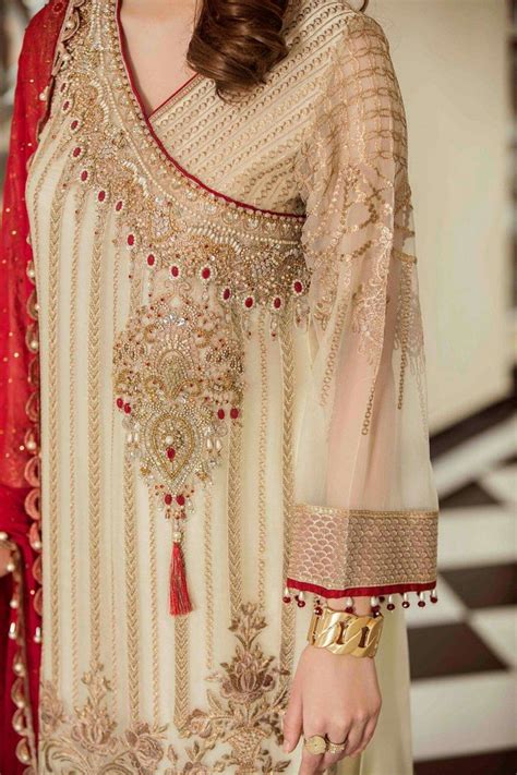Pin Di Samina Su Embroider