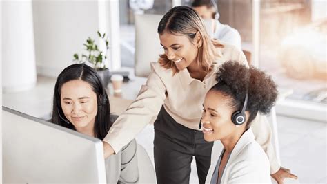 What Is The Difference Between Bpo And A Call Center Fydi