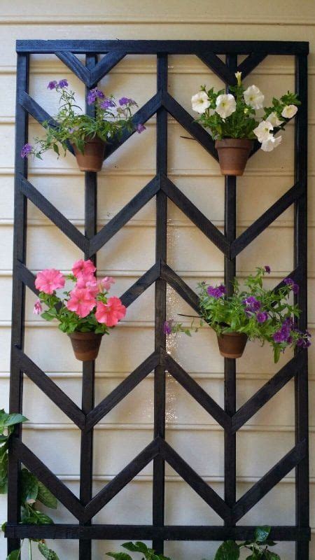 Diy Chevron Lattice Trellis Tutorial Diy Garden Trellis Diy Garden