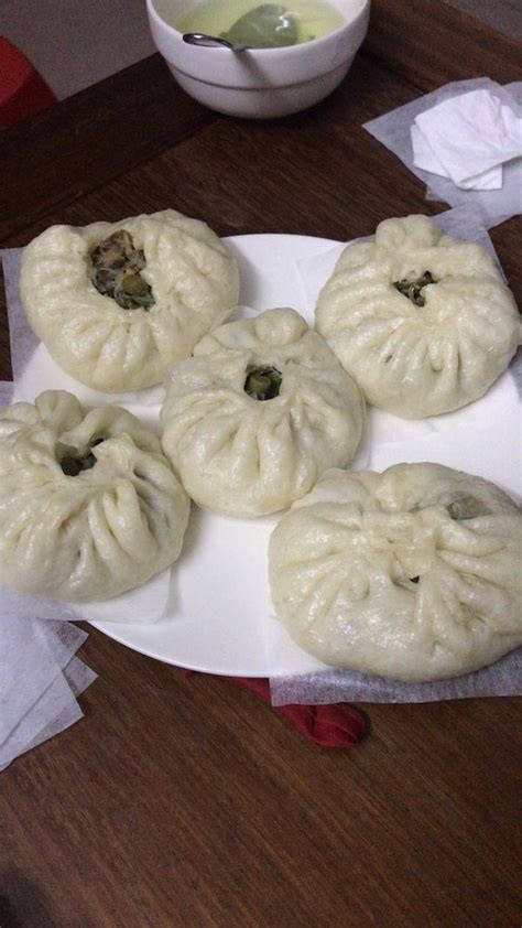 【松软多汁的肉包子图片】lynnmin下厨房