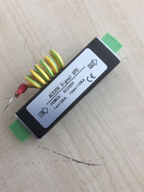 Ac Power Surge Protector Ac 220v To Ac 240v Pelindung Kilat For