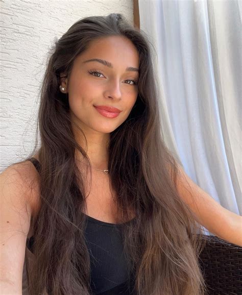 Liza Kovalenkoo Relitefemale