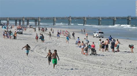 Florida Beaches Sarasota And Bay Counties Are Reopening Beaches Cnn