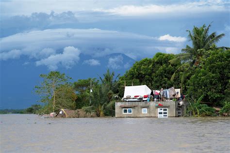 Tropical Storm Trami Kills Hundreds In The Philippines