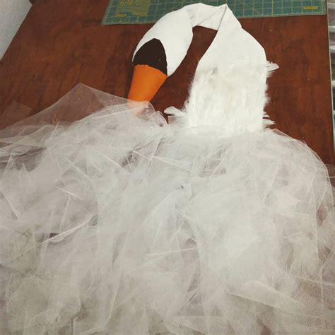 Bjork Swan Dress Diy