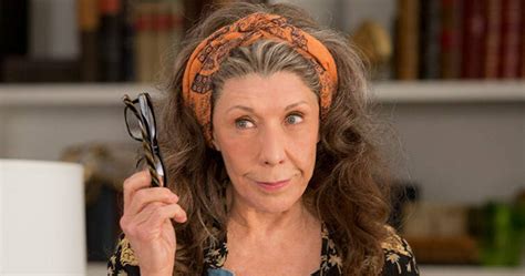 Grace And Frankie 5 Times We Felt Bad For Frankie And 5 Times We Hated Her