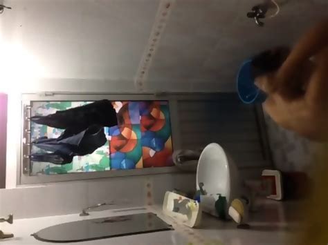 Spy Cam Vietnamese Mom In Bath Eporner