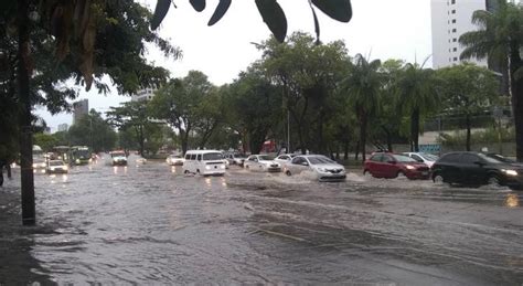 Apac Renova Alerta De Chuvas Fortes Em Pernambuco