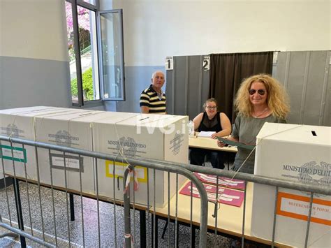 Elezioni Primi Dati Sull Affluenza Nel Savonese Referendum Al 7 5